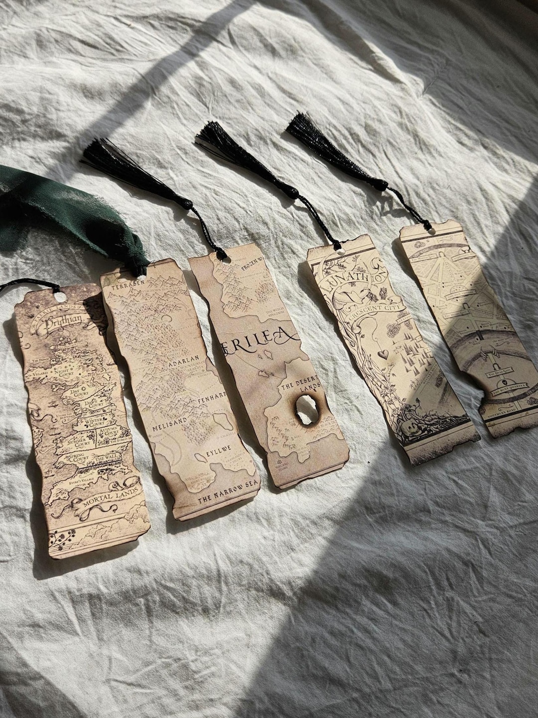 SJM Collection | Fantasy Map Bookmark - Etsy