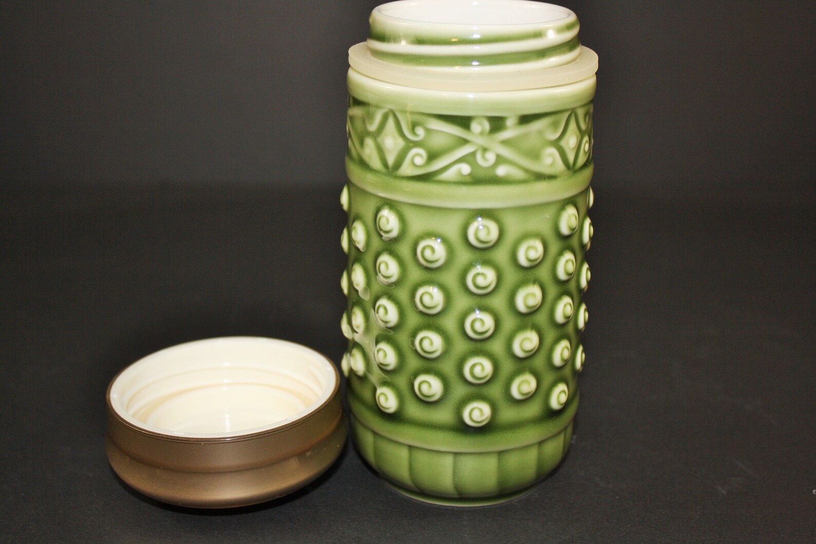 Ceramic Jar Raised Design Green With Gold Lid With Seal Japanese ...