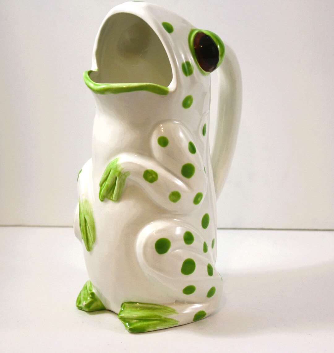 Schmid Design Folio Frog Pitcher 1970s White With Green Polka Dots Vase ...