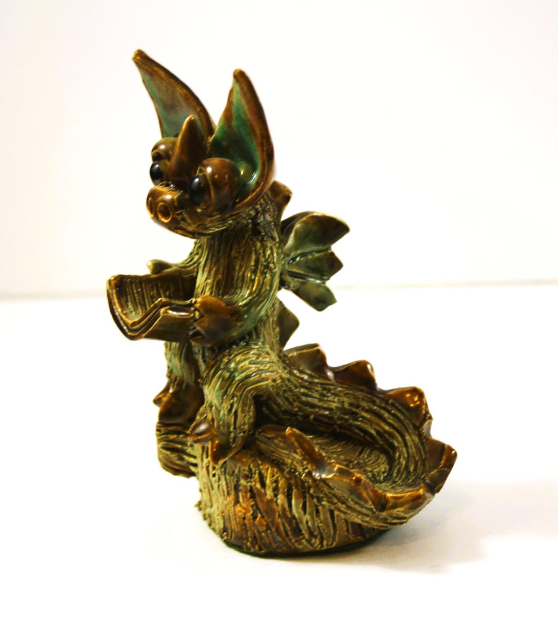 RARE Yare Designs Pottery Dragon Reading Book 1970s Handmade Green Felt on Bottom Tag England - Etsy
