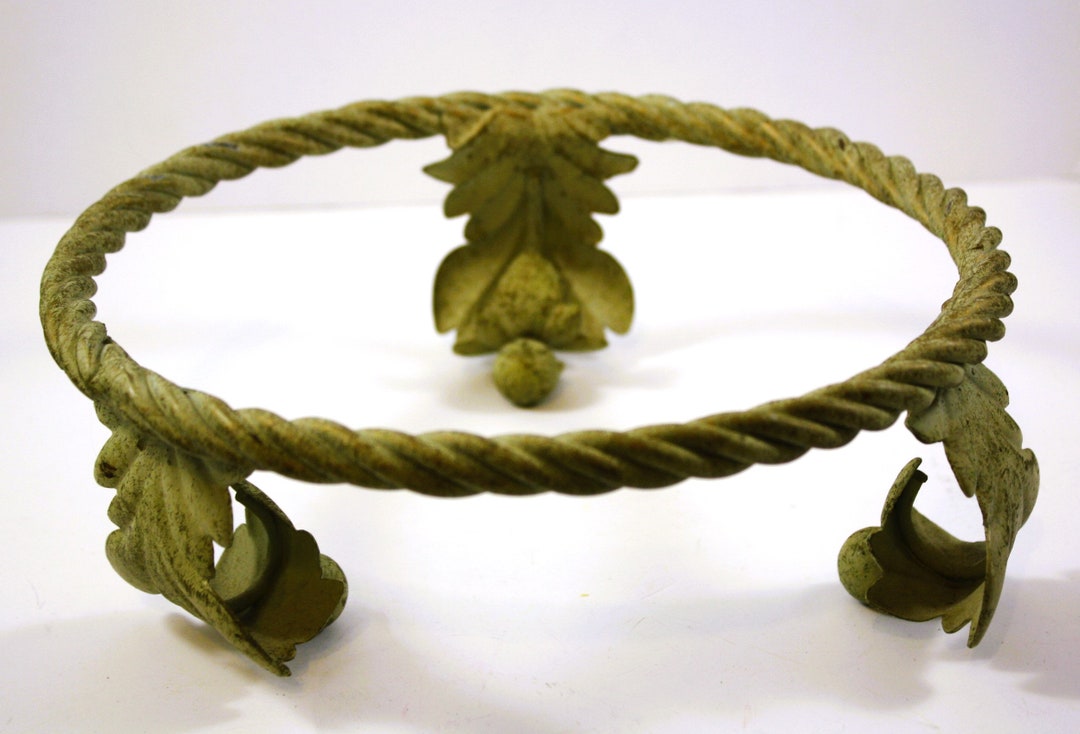 Metal Stand for Plant Rope Design With Leaf Feet Light Green Patina - Etsy