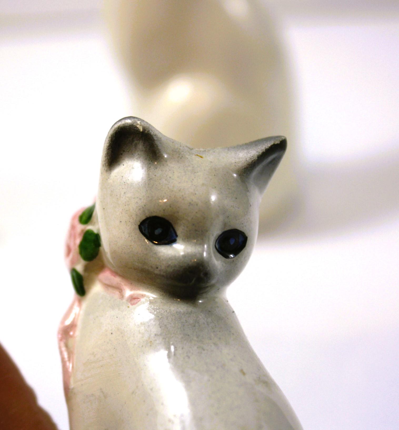 Set of Siamese Cats With Roses Salt & Pepper Shakers Porcelain With ...