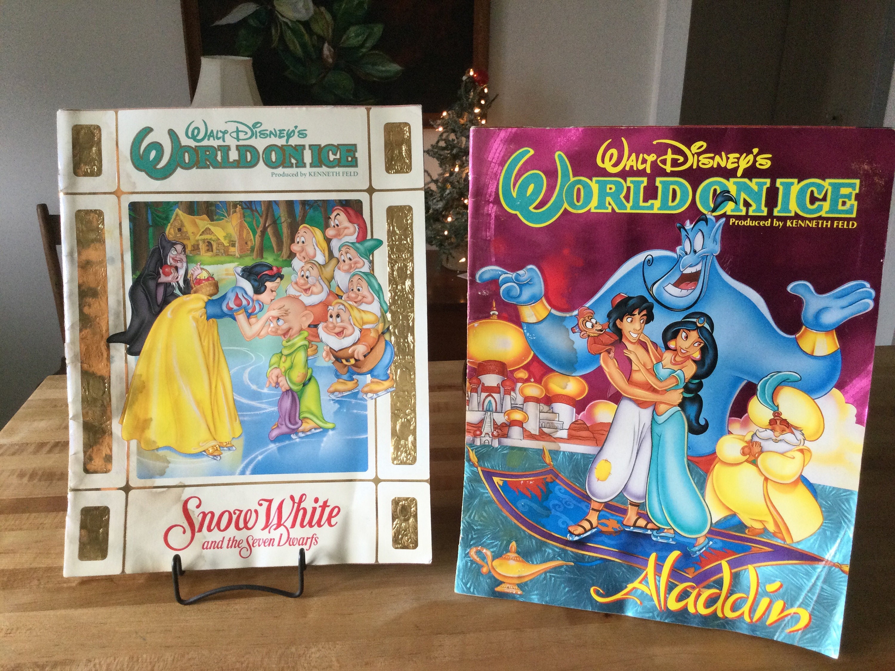 Walt Disneys World on Ice/ Snow White and the Seven Dwarfs - Etsy