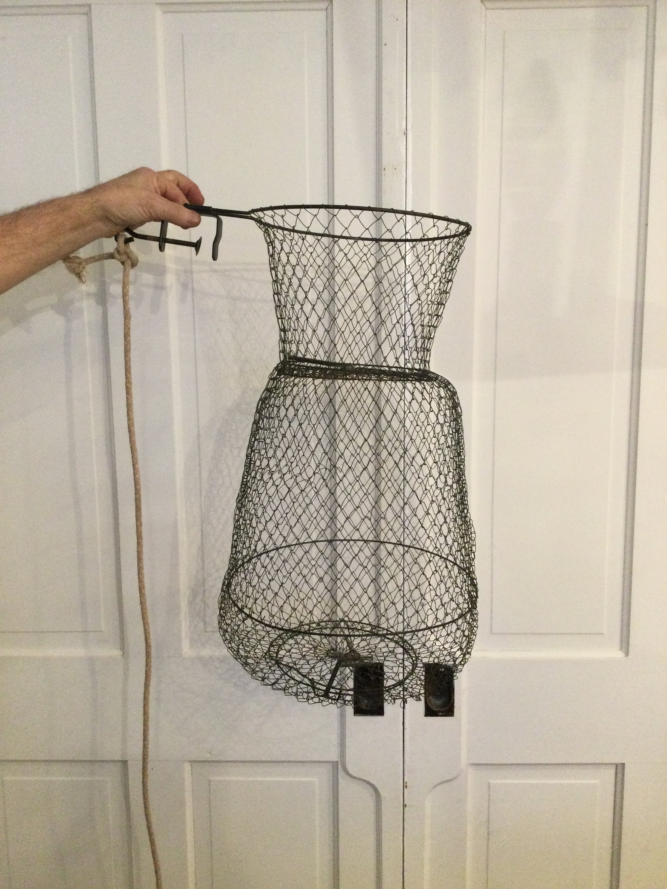 Vintage Collapsible Metal Wire Mesh Live Bait Fish Basket Cage With C ...