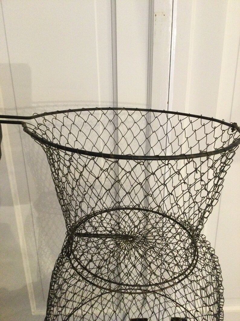 Vintage Collapsible Metal Wire Mesh Live Bait Fish Basket Cage With C ...