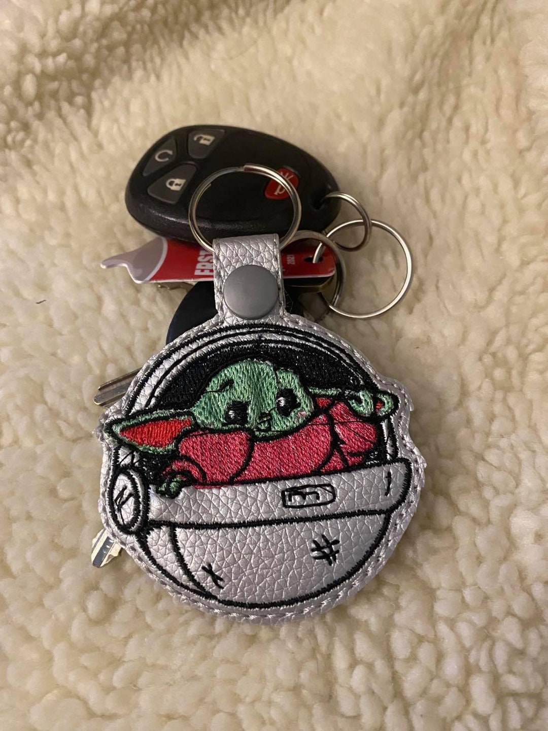 Baby Yoda Keychain, Baby Yoda Key Chain, Baby Yoda Pet Snap Tab, Baby ...