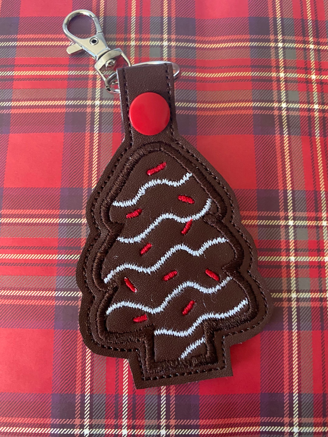 Chocolate Christmas Tree Snack Cake Keychain, Chocolate Christmas Tree ...