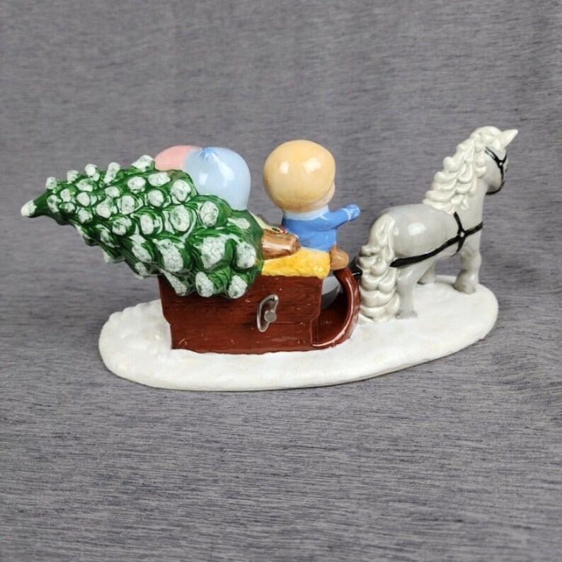 VTG Byron Molds Ceramic Christmas Tree Music Box Walking in a - Etsy