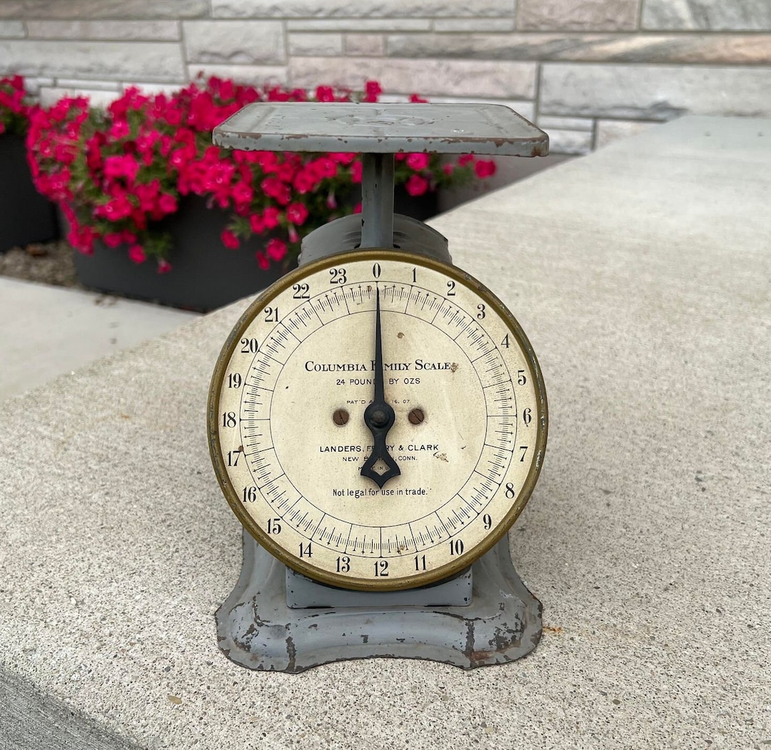 Antique Columbia Family Scale - Landers Frary & Clark New Britain CT ...