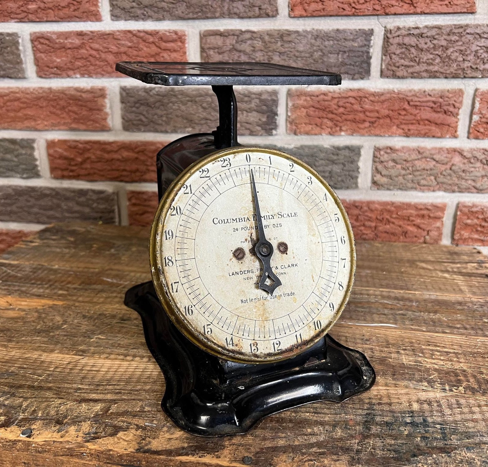 Antique Columbia Family Scale - Landers Frary & Clark New Britain CT ...