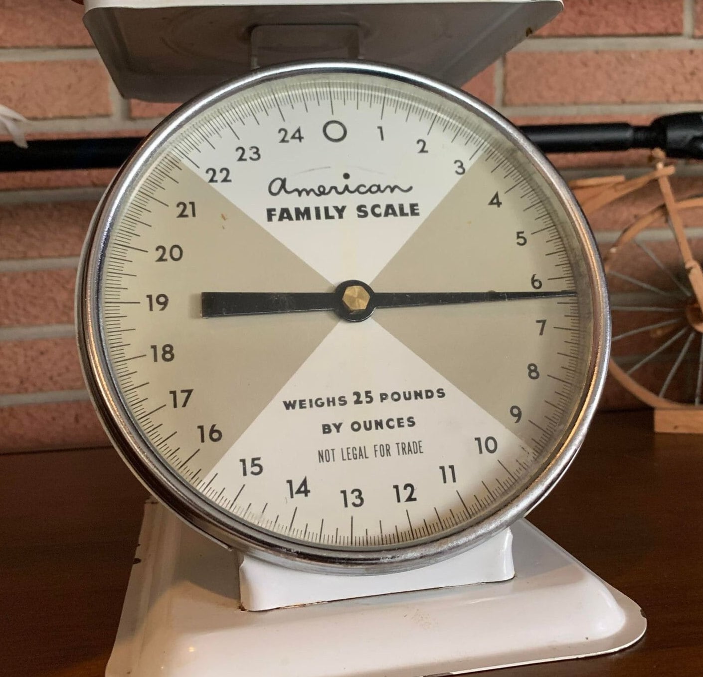 Vintage American Family Scale - Retro Kitchen Decor - Rustic Farmhouse ...