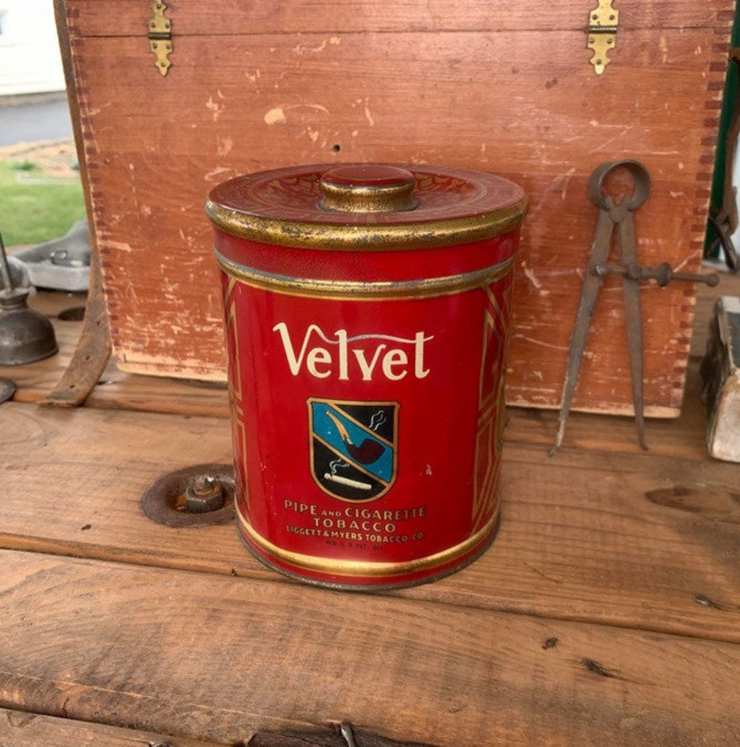 Velvet Pipe and Cigarette Tobacco Tin Can - Vintage Advertising ...
