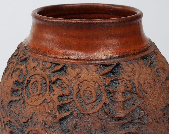 Barbara Sampson Northwest Studio Pottery Vase - Unique Carved Design ...