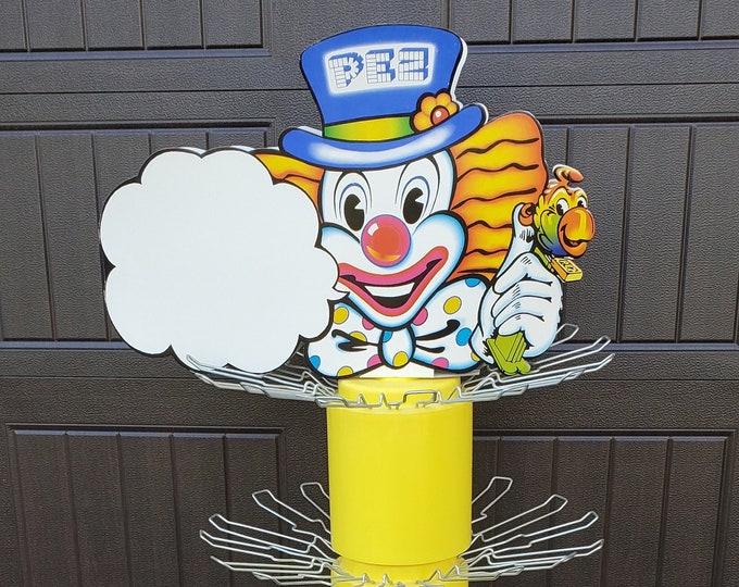 Peter Pez Candy Store Display - Rotating Retail Store Display Rack ...