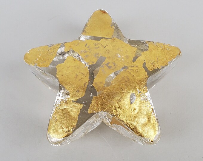 Robert Held Canadian Art Glass Paperweight - Star Shape With Gold Leaf ...