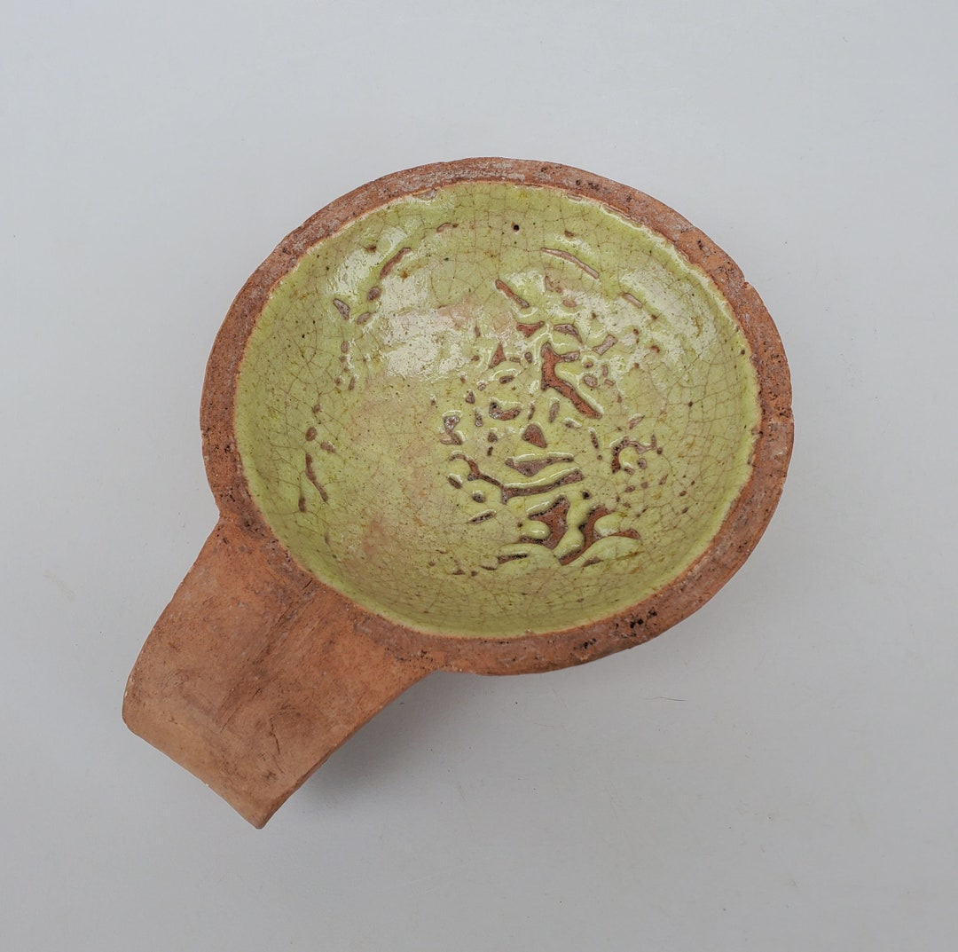 Oregon Studio Pottery Handled MCM Ashtray by Constance Spurlock - Green ...