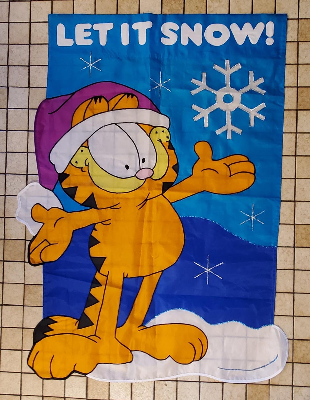 Garfield the Cat Let It Snow Large Porch Flag Banner - Garfield in ...