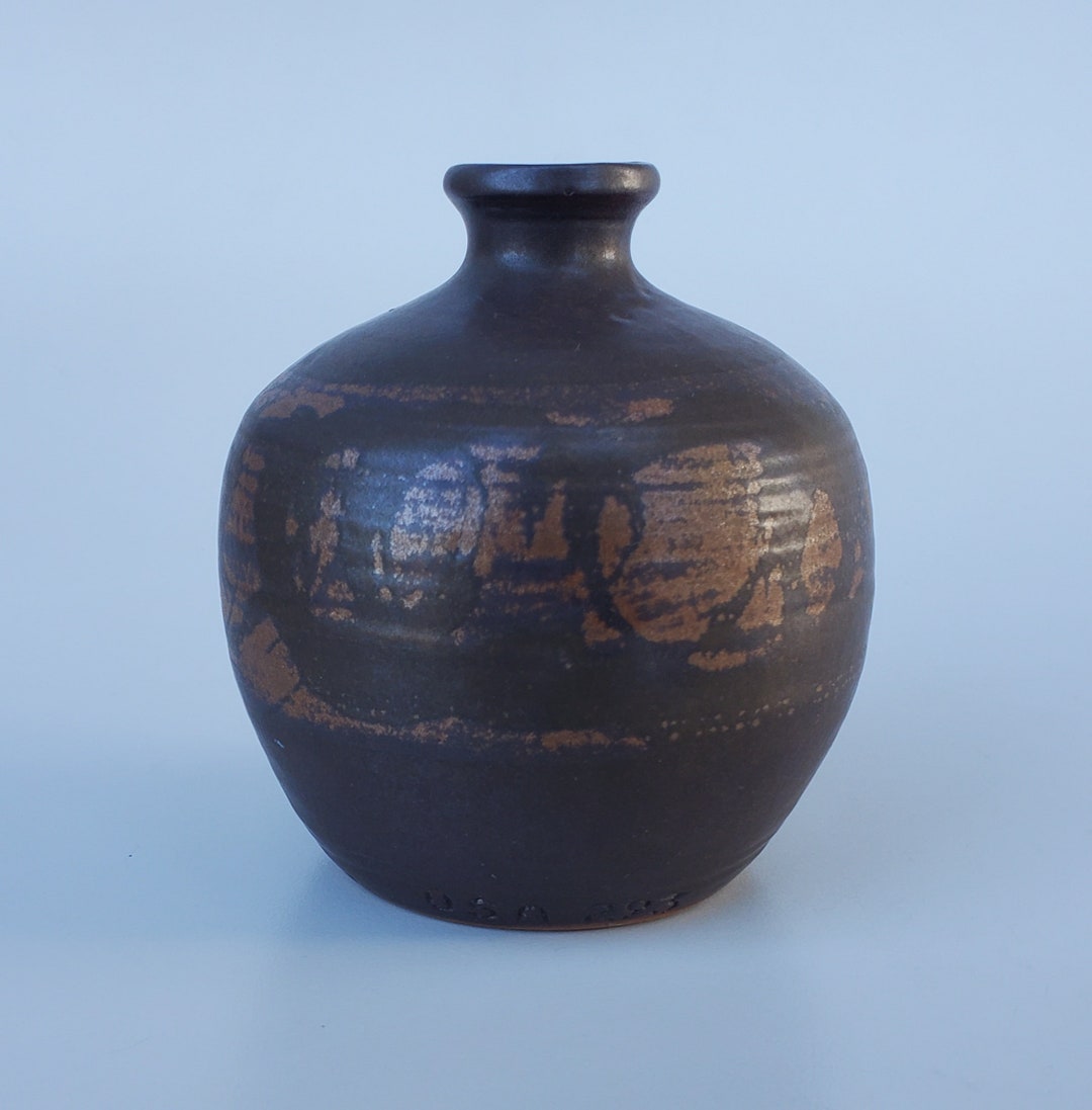 SDW Stoneware Designs West Pottery Vase - Wax Resist Abstract Design ...