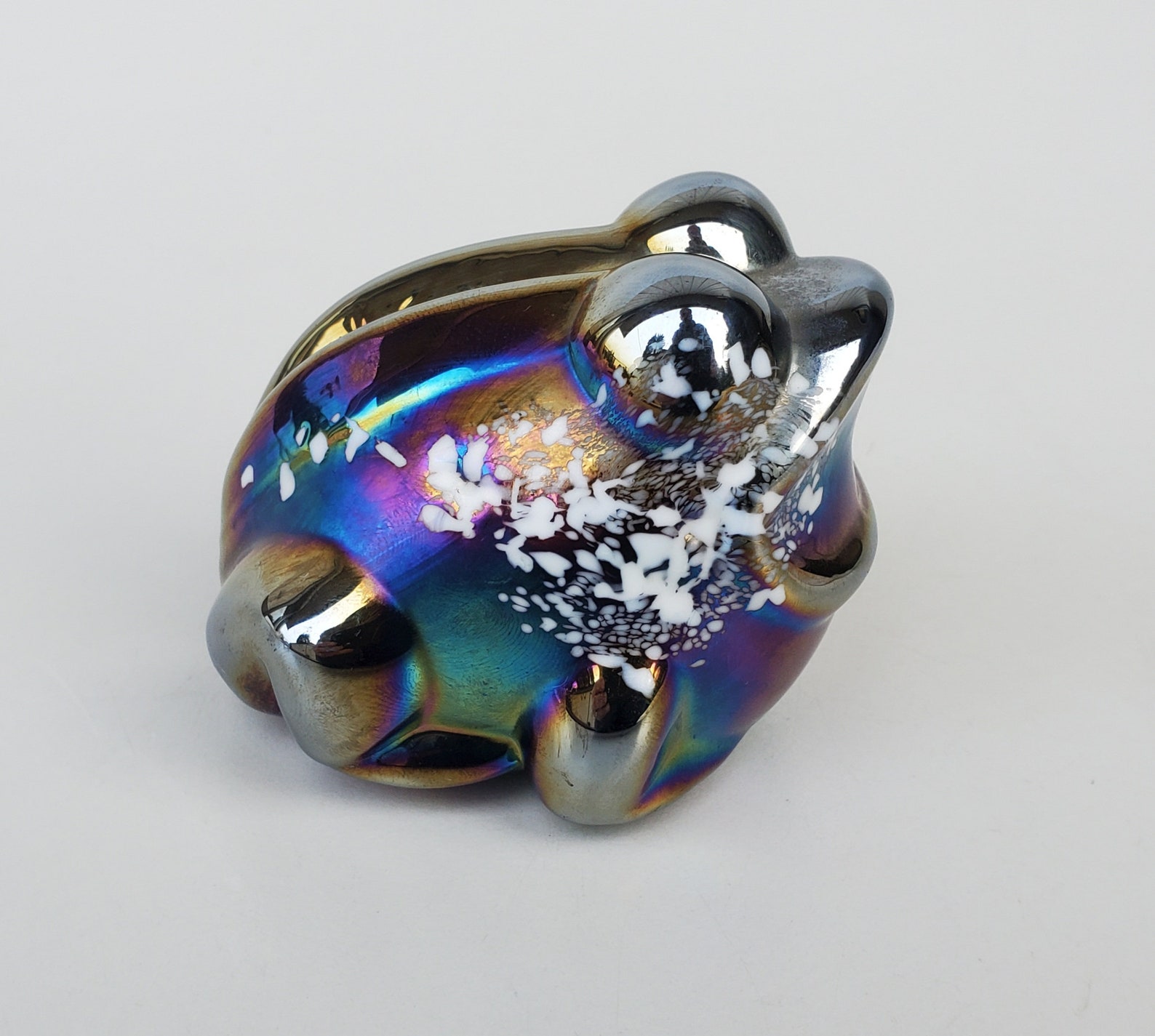 Art Glass Figural Frog - Purple Iridescent Carnival Glass With White ...