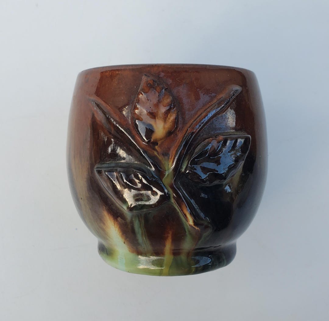 Merritt Island Pottery - Flower an Stem Design Mini Pottery Vase ...