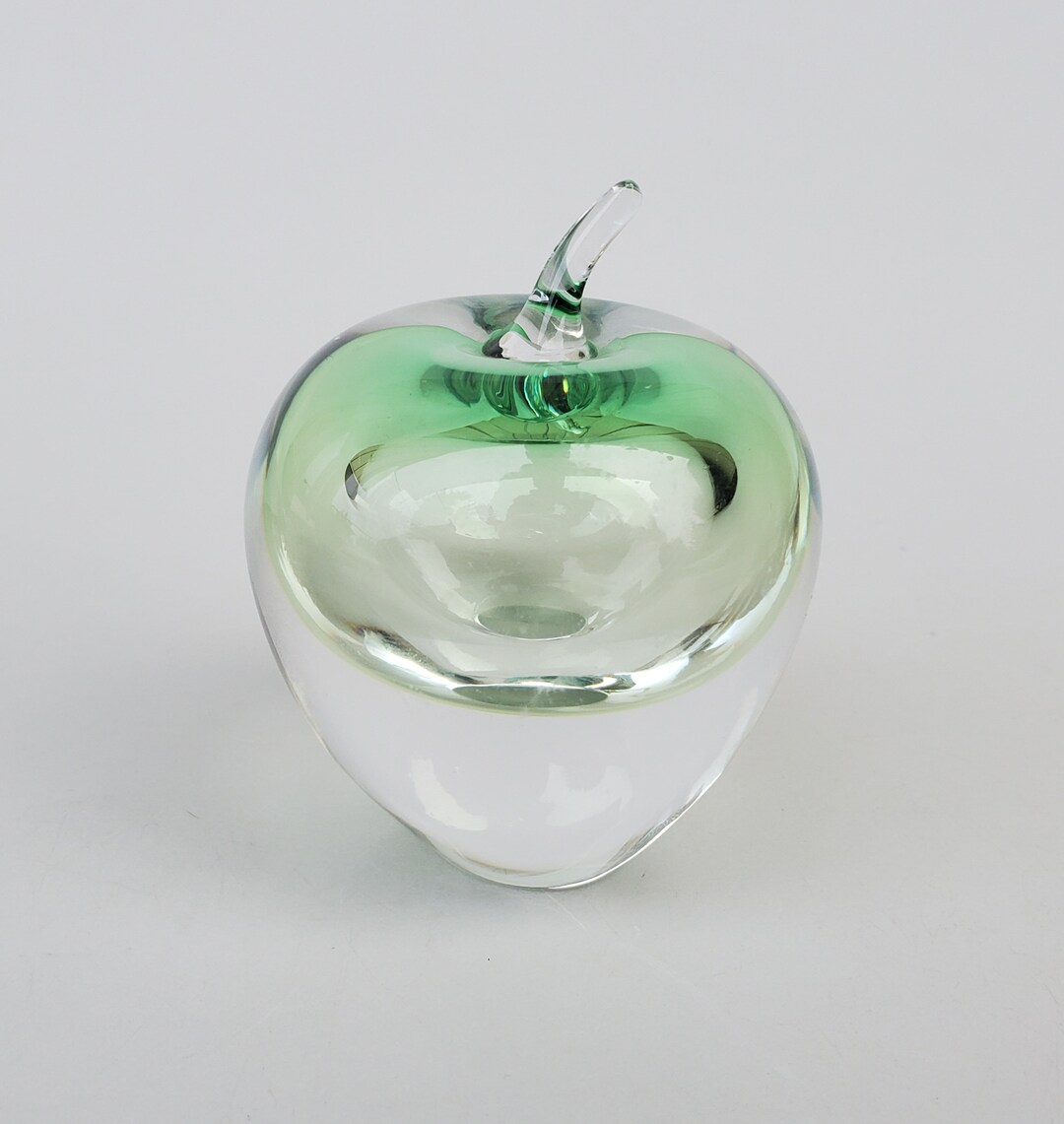 Studio AHUS Glass Studio Sweden Hand Blown Green Apple Paperweight - 1980 - Swedish Art Glass ...