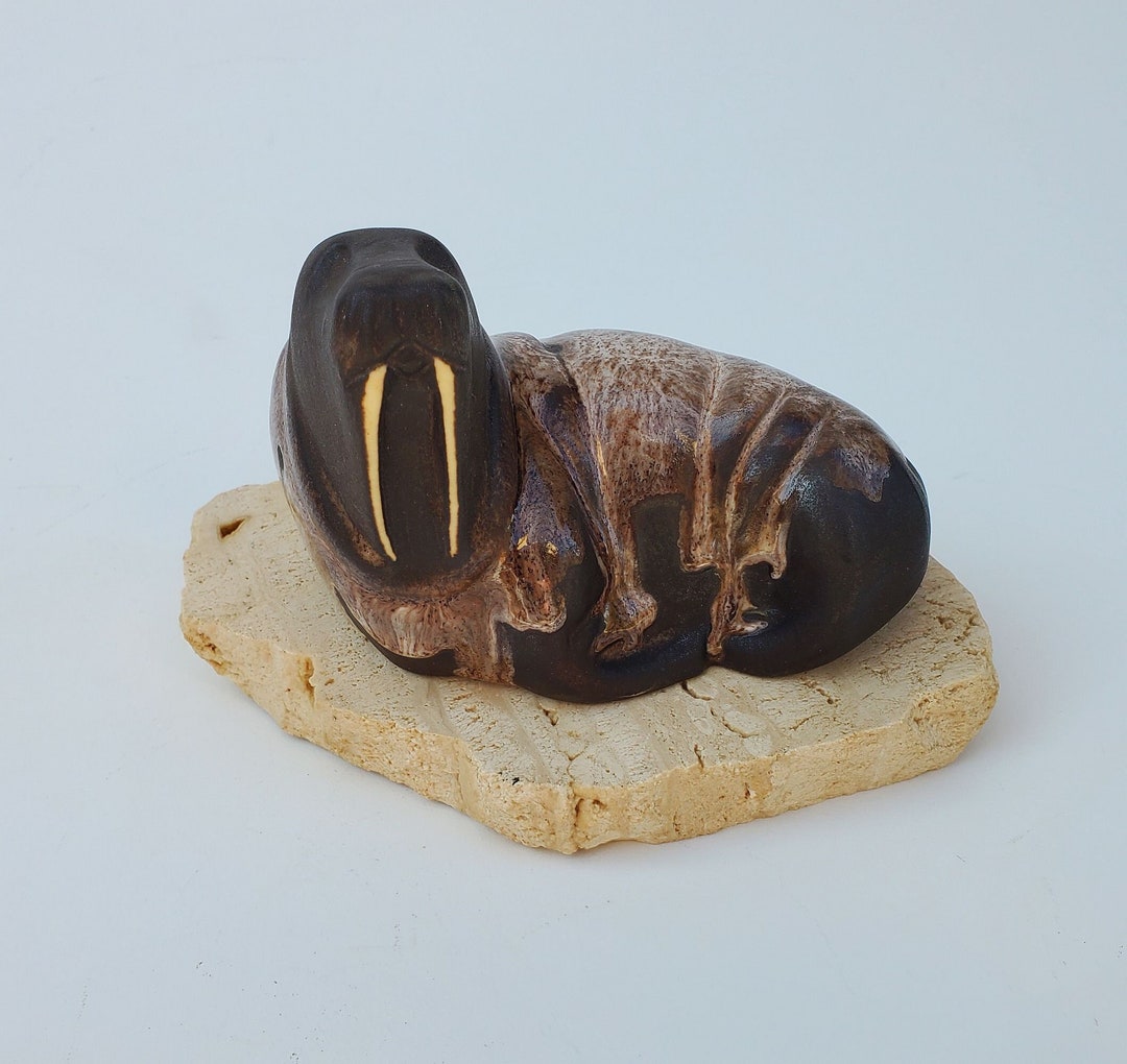 Maigon Daga Signed Studio Pottery Walrus Long Tusks Dark - Etsy Österreich