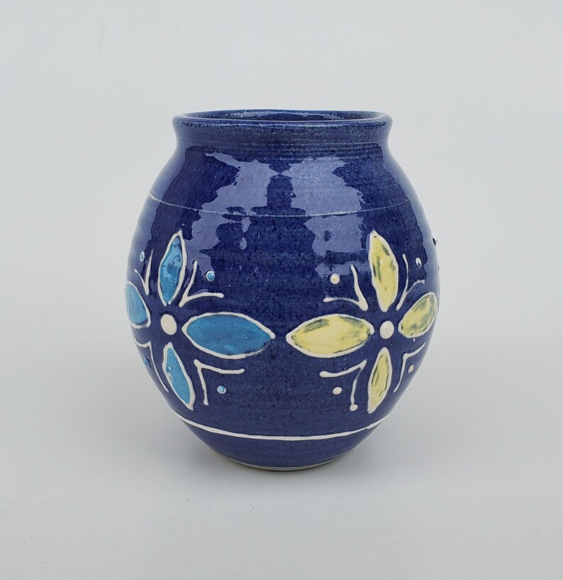 Orcas Island Pottery Vase Decorated by Trudy Erwin Large - Etsy