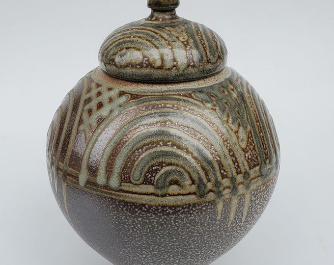 Daniel Johnston Hand Decorated Pottery Vase - Seagrove North Carolina ...