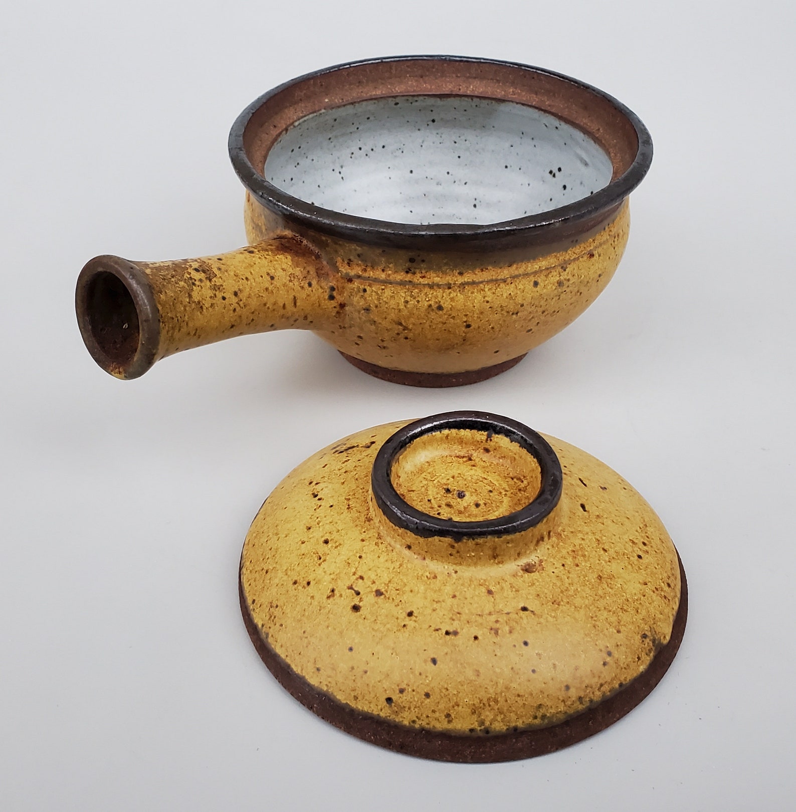 William Creitz Oregon NW Studio Pottery Covered Stoneware Bowl - Gold ...