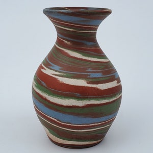 Desert Sand Pottery Ferrell Evans Signed Swirl Pottery Vase - Matte ...