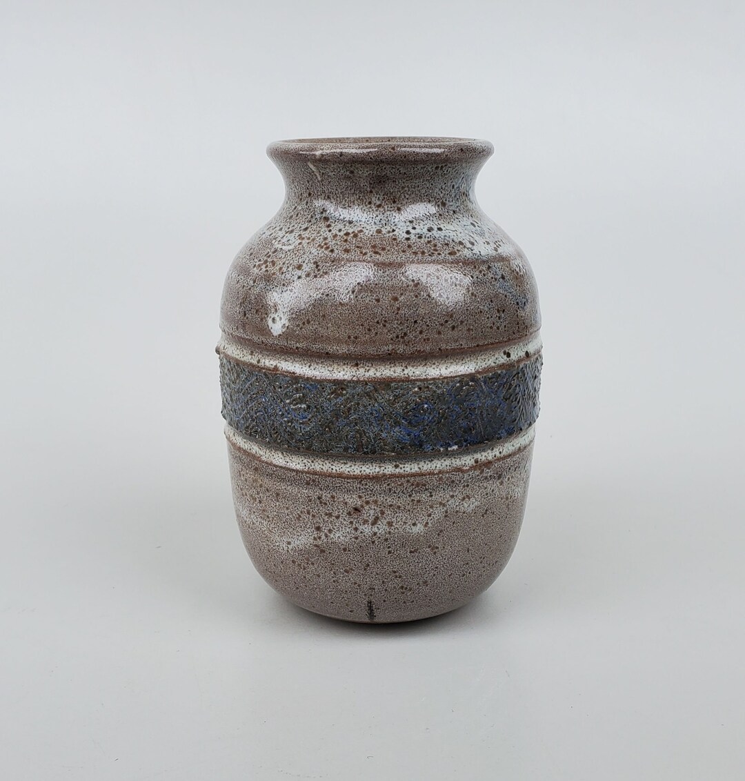 Ben Bieri Northwest Studio Pottery Barrel Form Vase - Textured Combed ...