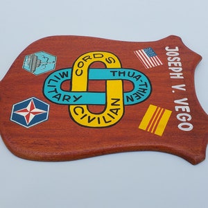 Vintage Vietnam Era Civilian Cords Plaque Thua Thien Region Decorated ...