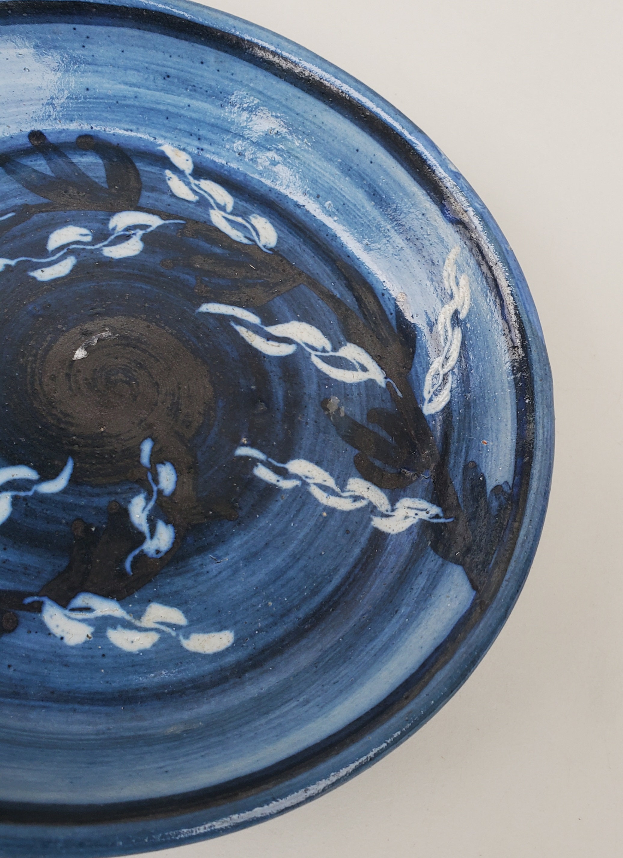 Dorchester Pottery Hand Decorated Stoneware Blue Bowl - White Floral ...