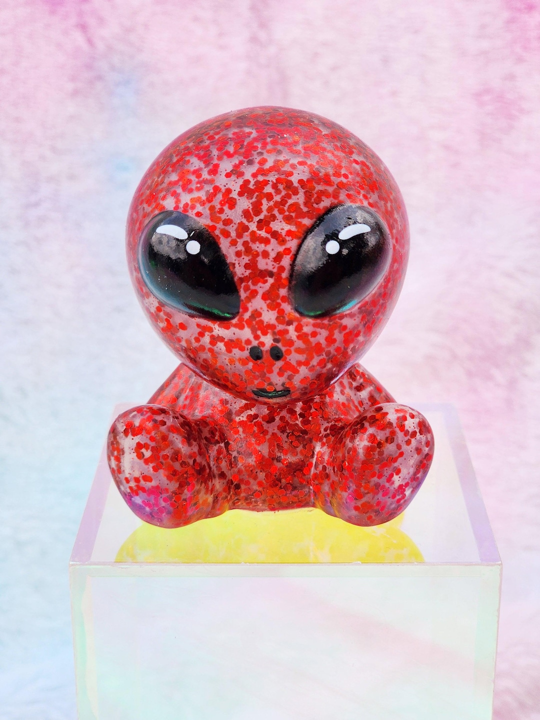 Red Glitter Alien | Cute Novelty Gifts | Alien Lover | Office Desk Toy ...