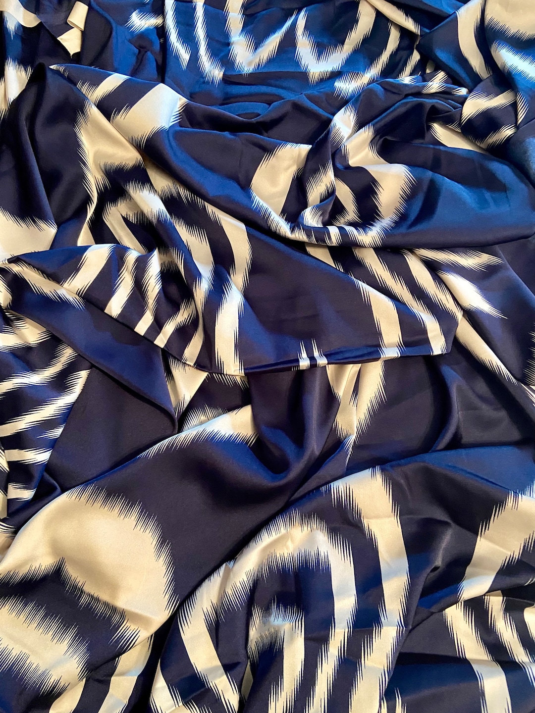 Uzbek Silk Fabric: Traditional Navy & White Pattern (2M X 1.5M) - Etsy