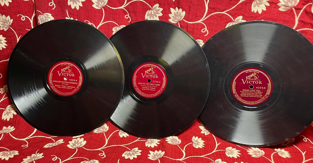 Three Antique Victor Phonograph Shellac Albums ~ Red Seal Records ...