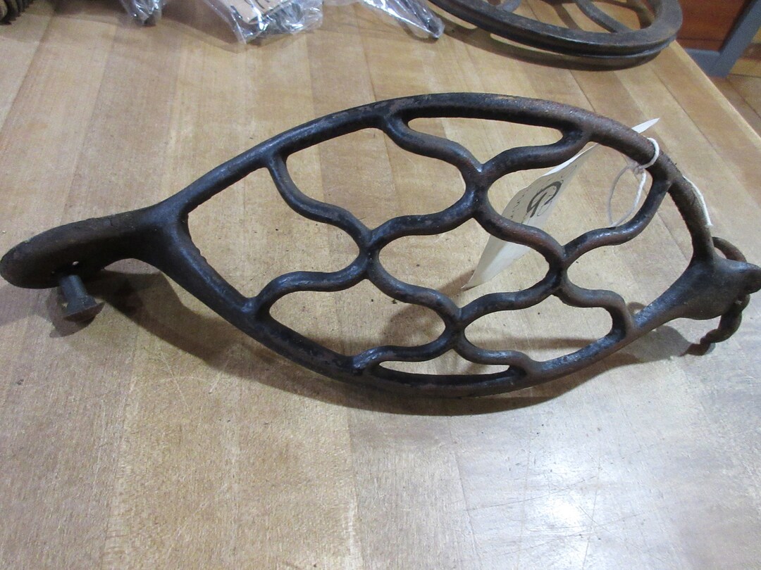 Antique 1904 Singer Pedal Sewing Machine Class 66 Belt Guard (G) - Etsy