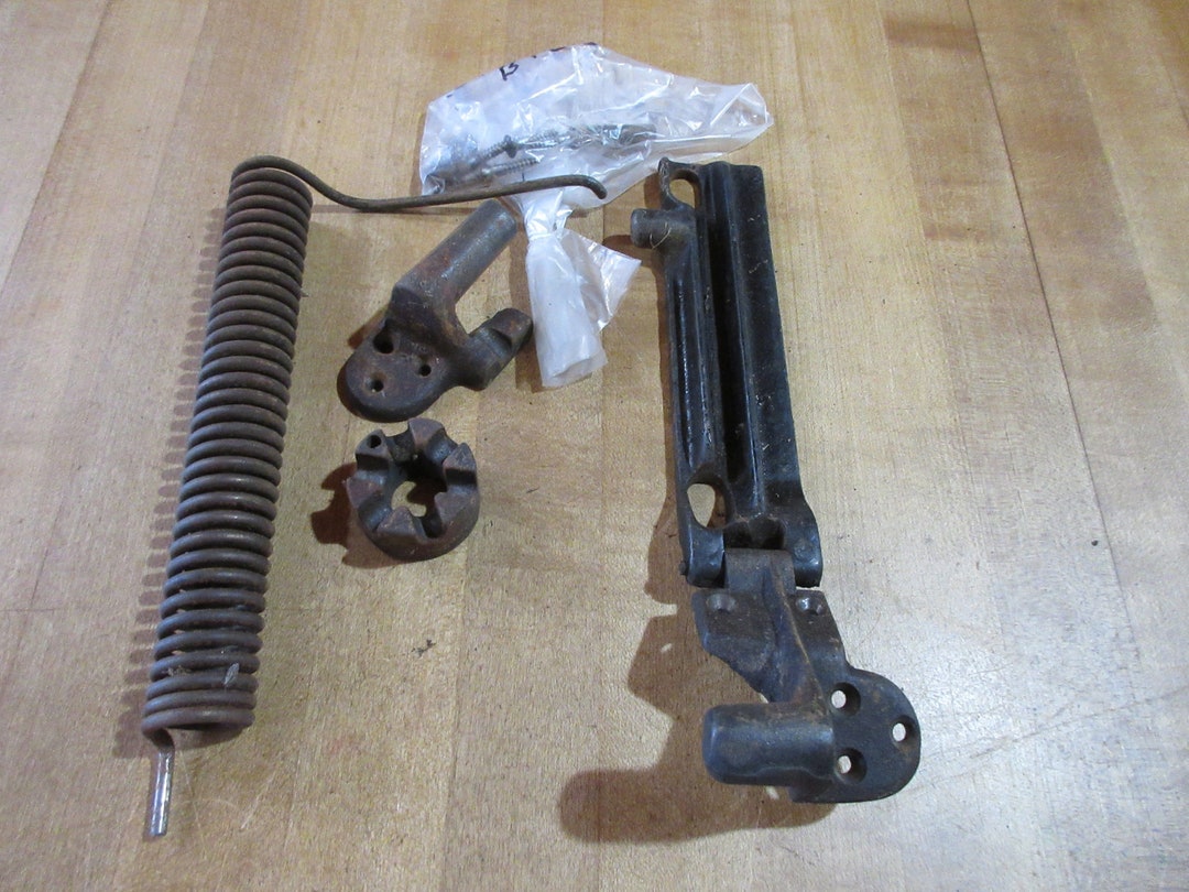 Antique 1902 Singer Pedal Sewing Machine Class 15 Lift Spring (E) - Etsy