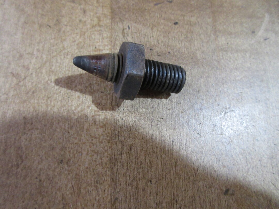 Antique 1910 Singer Pedal Sewing Machine Class 27 Fly Wheel Bolt (F) - Etsy