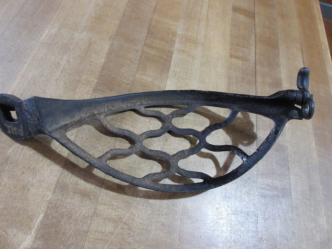 Antique 1902 Singer Pedal Sewing Machine Class 27 : Belt Guard (p42) - Etsy