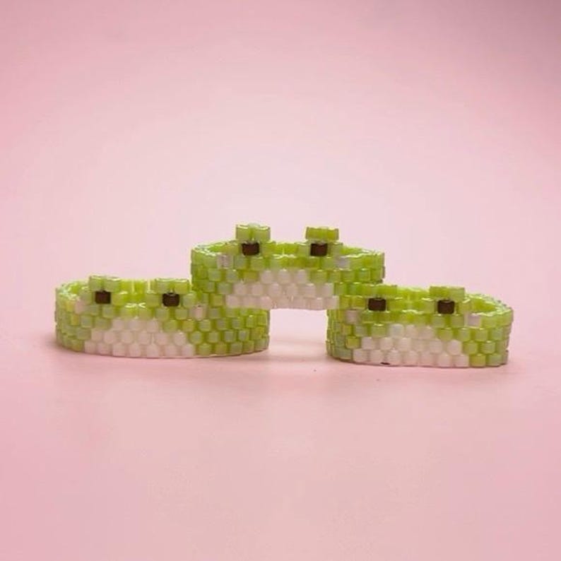 Froggy Finger Friend Beaded Ring - Etsy