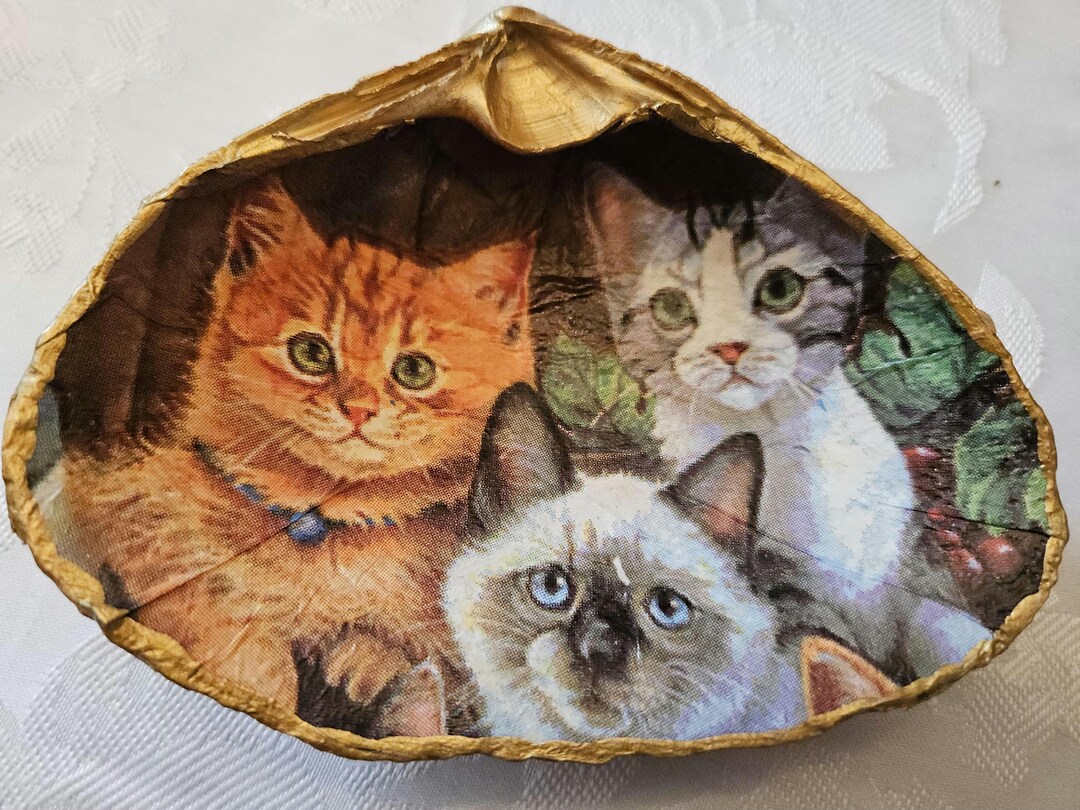 Decoupage Clam Shell Cats - Etsy