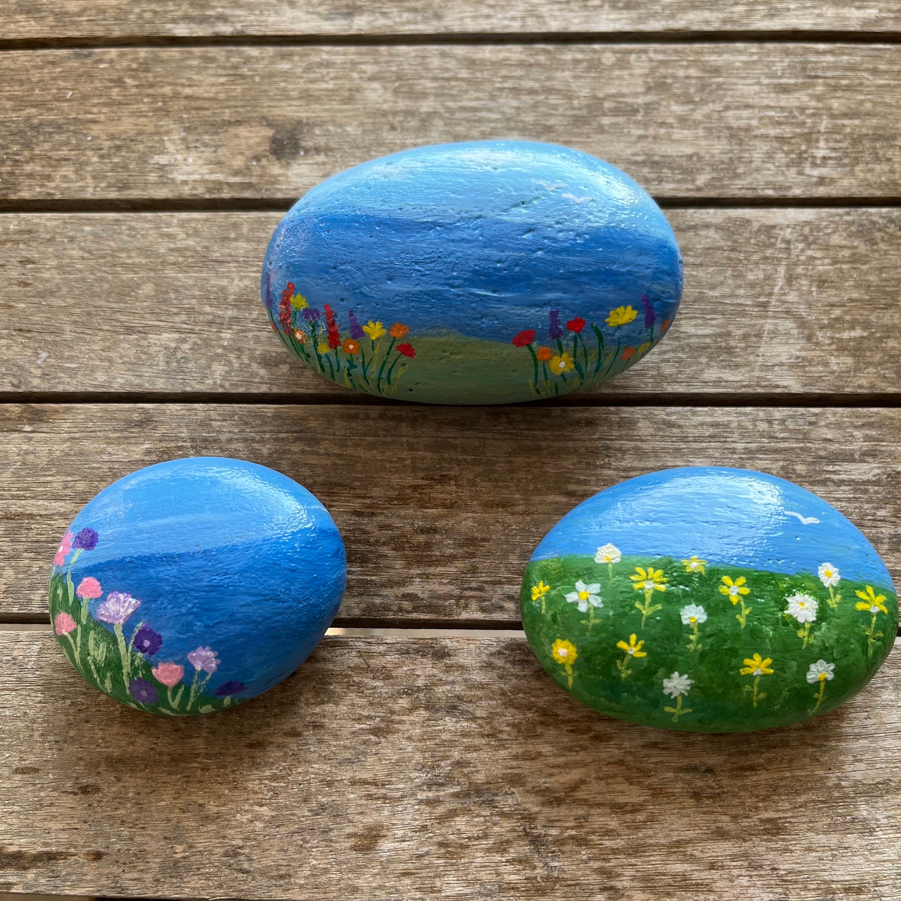 Summer Painted Stones, Floral Designs Rocks, Nature Inspaired Art ...