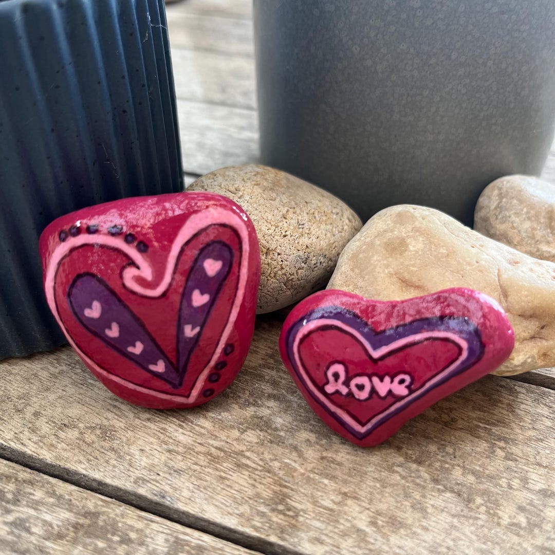 Heart Painted Rocks, Love Painted Stones, Heart Painted Stone ...