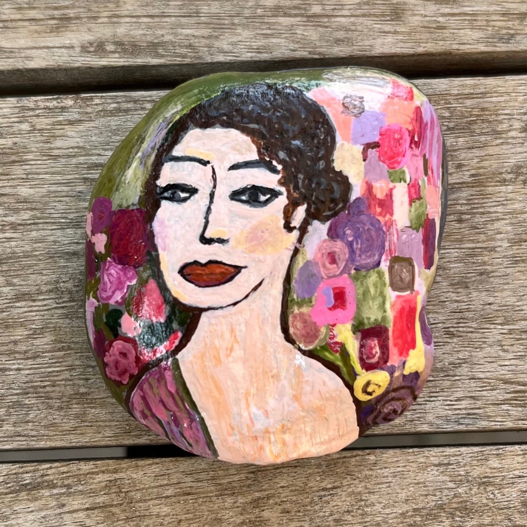 Woman Painted Stone, Woman Rock Art, Klimt Inspired Art, Woman Painted ...
