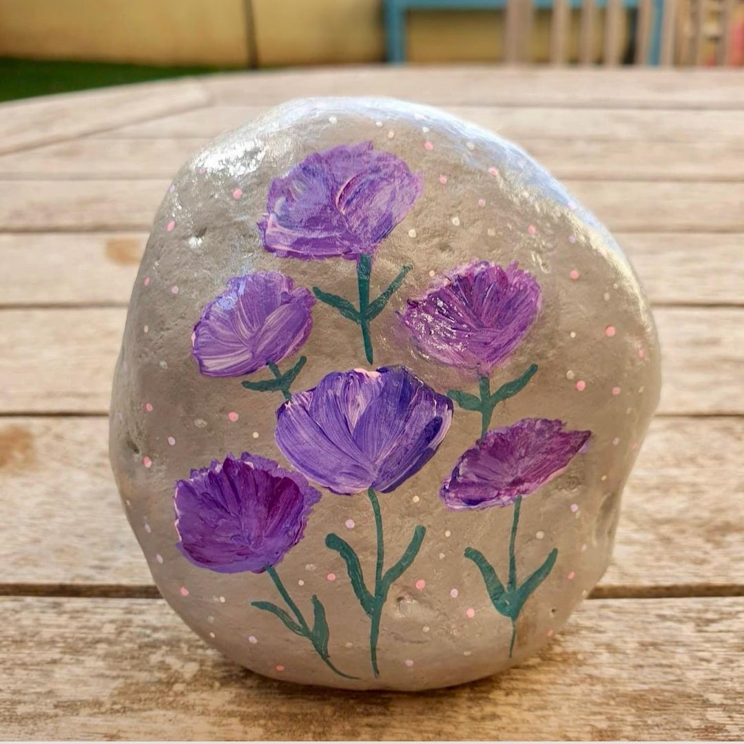 Purple Flowers Painted Rock, Lila Flowers Stone, Botanic Painting ...