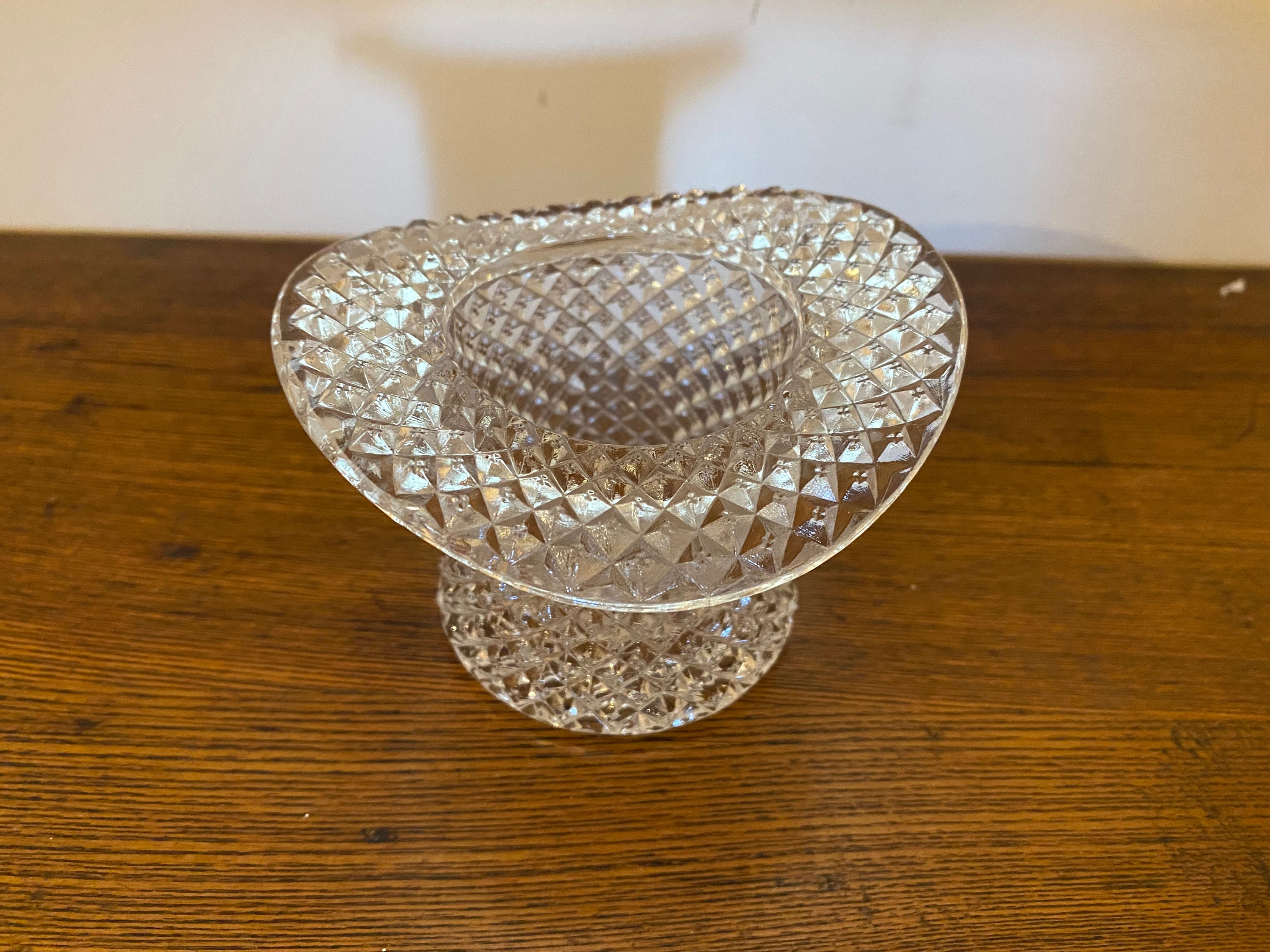 Vintage Crystal Top Hat Vase - Etsy