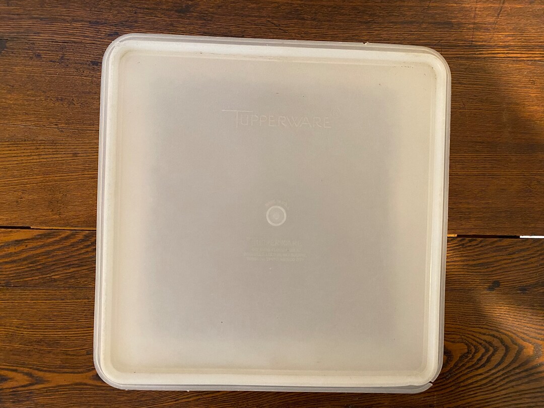 Vintage Tupperware Snack N Stor Keeper / Square Storage Container With ...