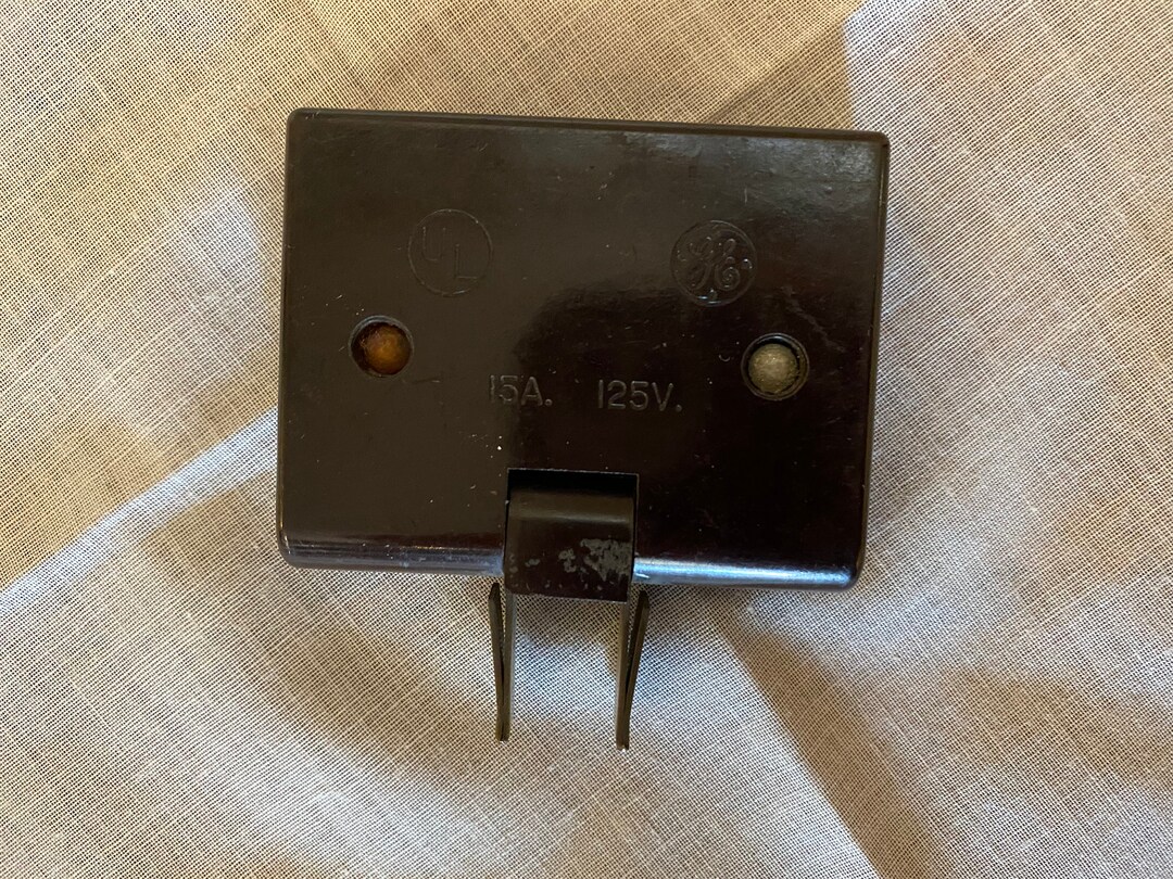 Vintage GE 3 Outlet Folding Plug - Etsy