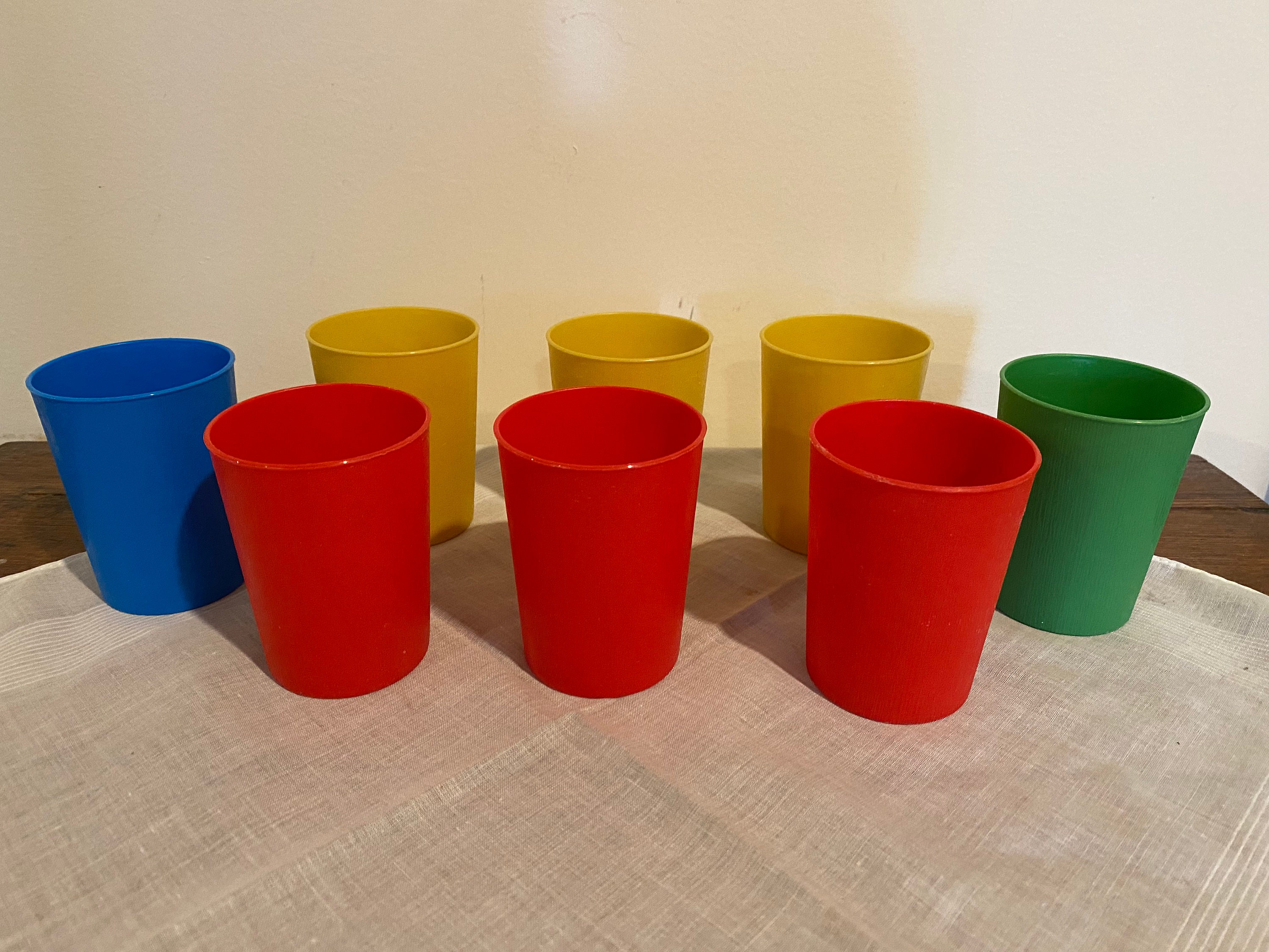 Vintage Stackable Plastic Cups Set of 8 - Etsy